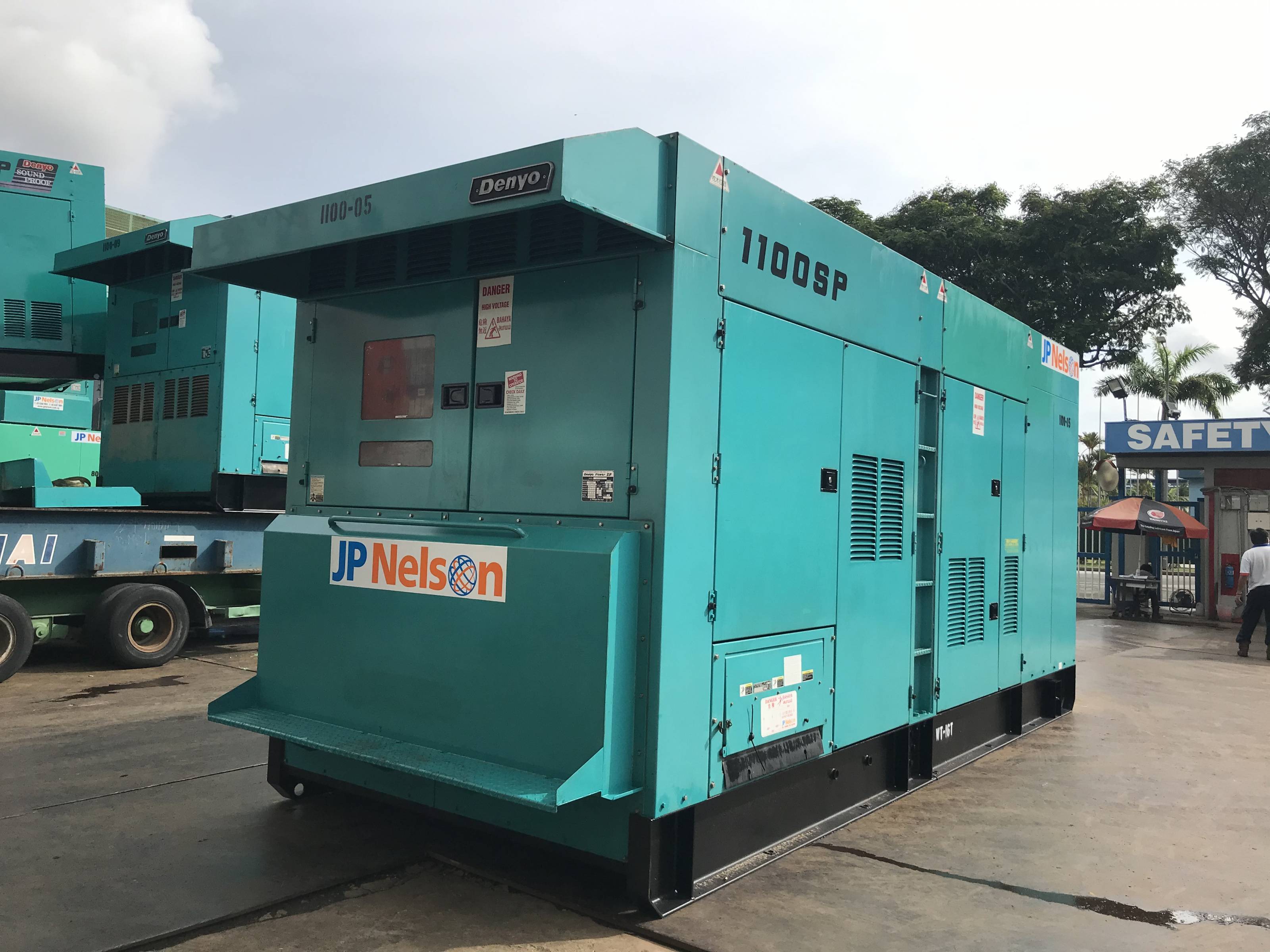 DENYO 1100KVA DIESEL GENERATOR