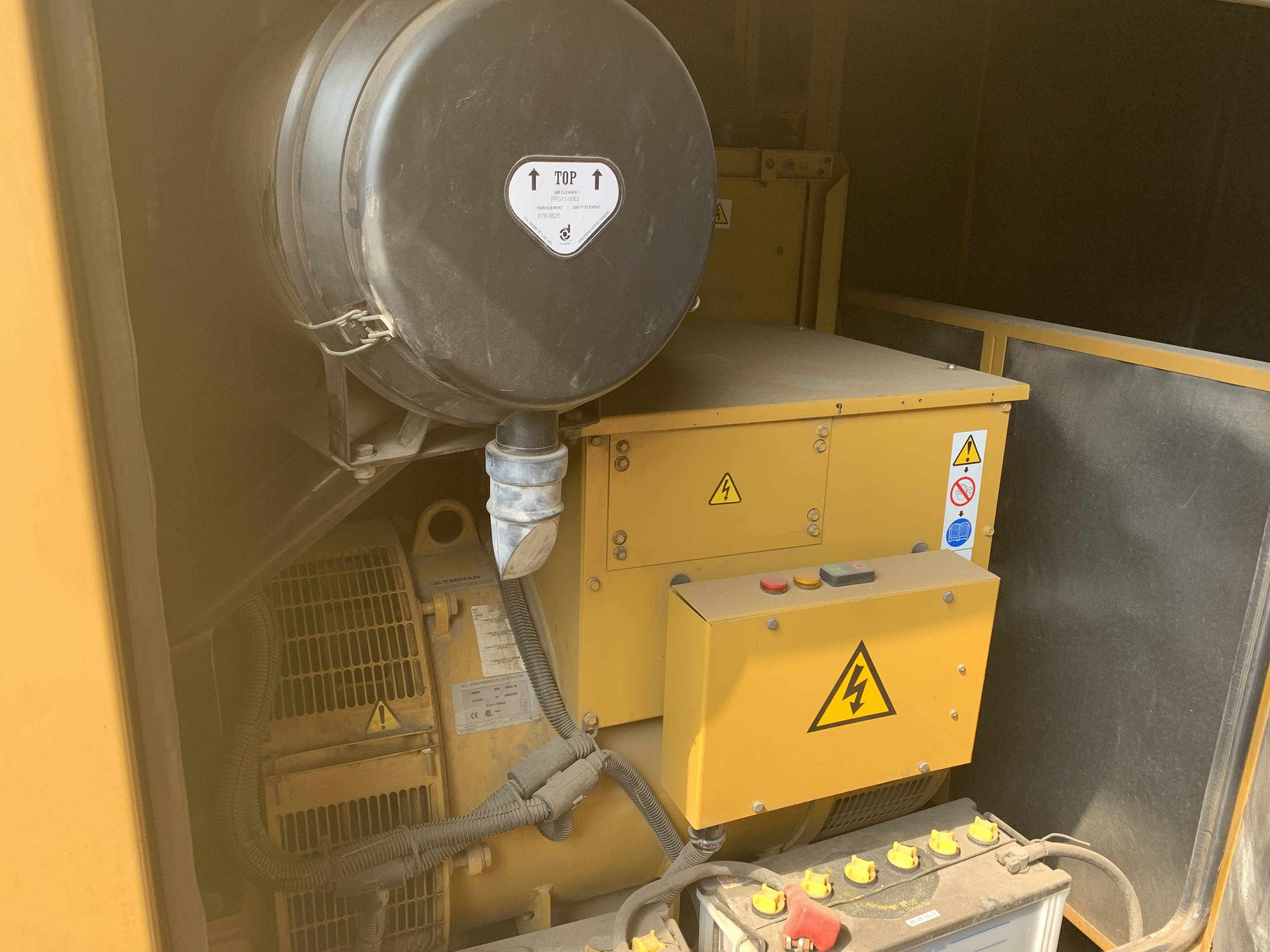 OLYMPIAN 220 KVA DIESEL GENERATOR