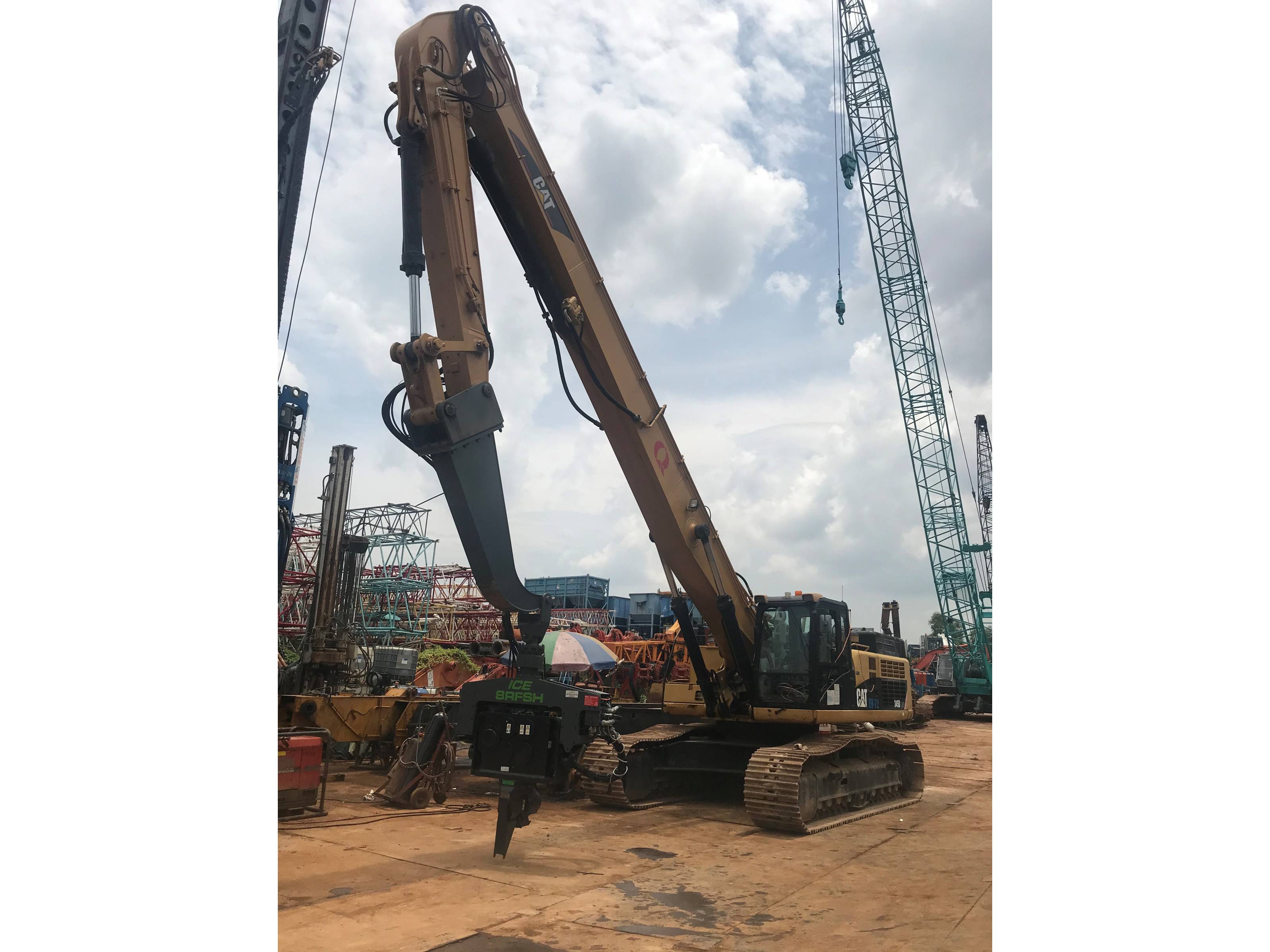 NEW ICE 8RFSH VIBRATORY HAMMER